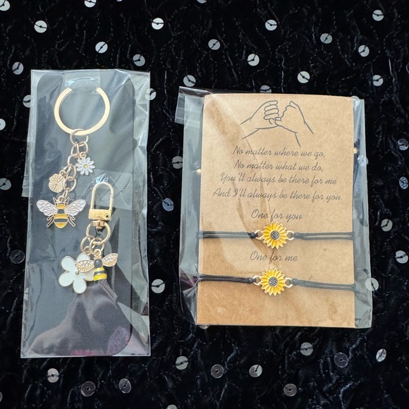 Accessories | Bestie Gold And Silver Bee Keychain And Sunflower ...